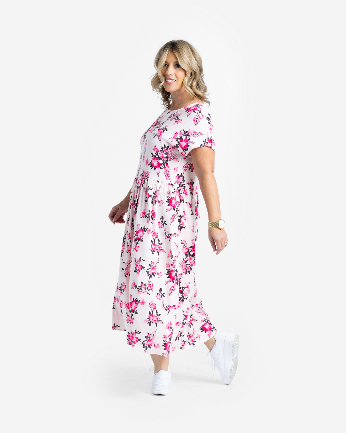 Clothing for Everybody and Every Body – lularoe