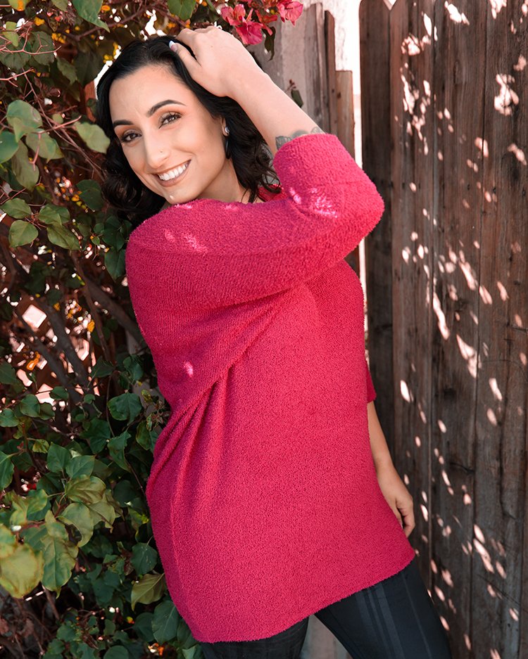Naomi 3/4 Sleeve V Neck Tunic – lularoe